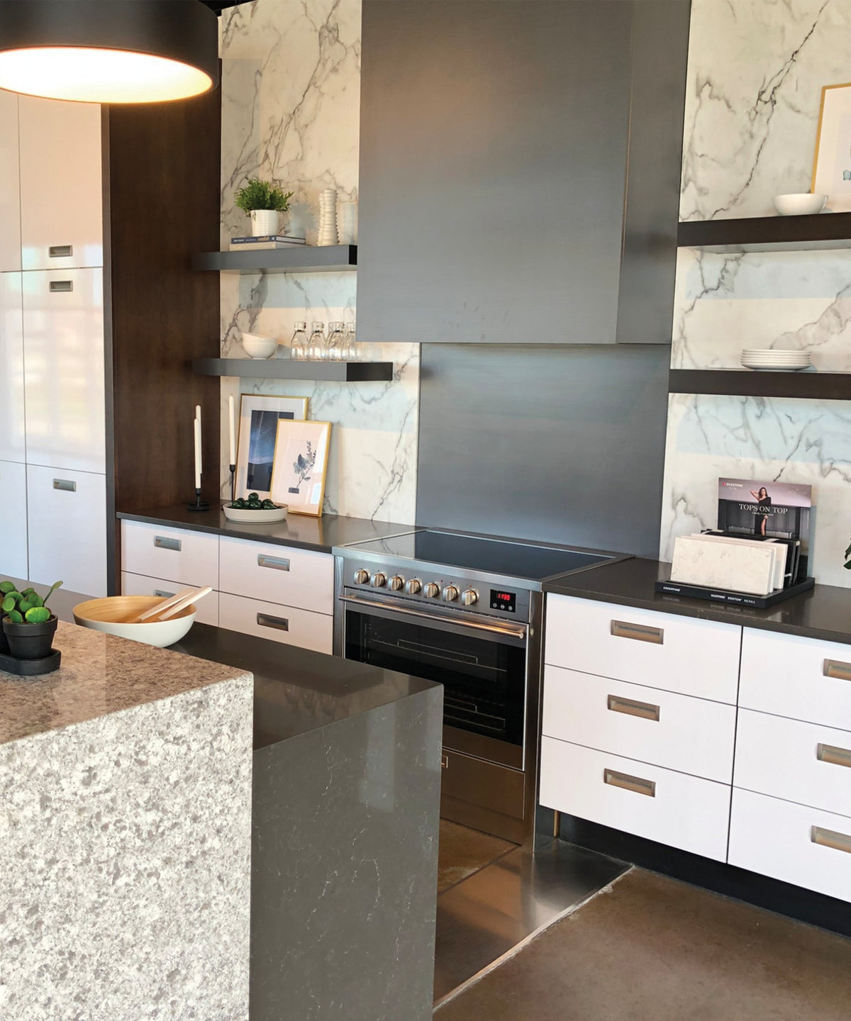 Heavy Duty Floating Shelf Hardware | Hovr Bracket System USA